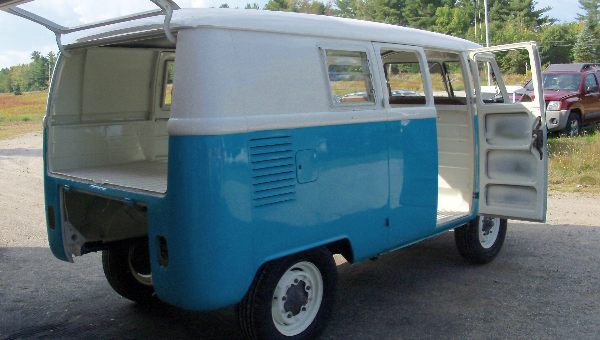 VW Microbus | EnglishAutoUSA
