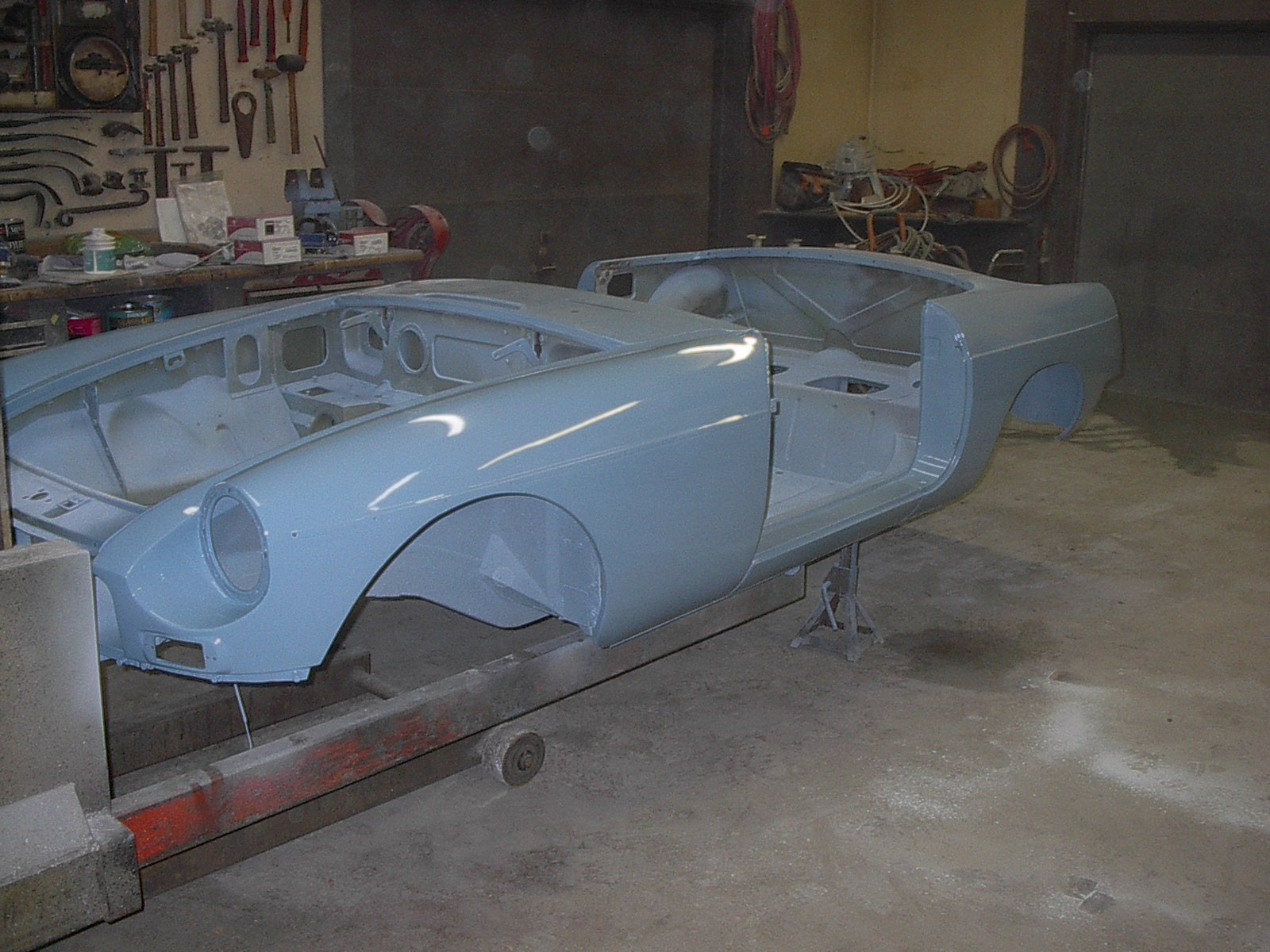 1964 MGB Restoration | EnglishAutoUSA